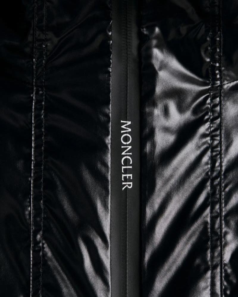 モンクレール Poncho impermeabile - モンクレール(MONCLER)ダウン専門通販サイトMSTORE